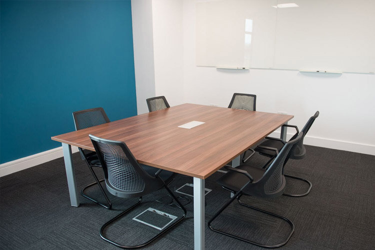 Amazon Project Phase 1 Boardroom & Meeting Room Fitout By Huntoffice ...