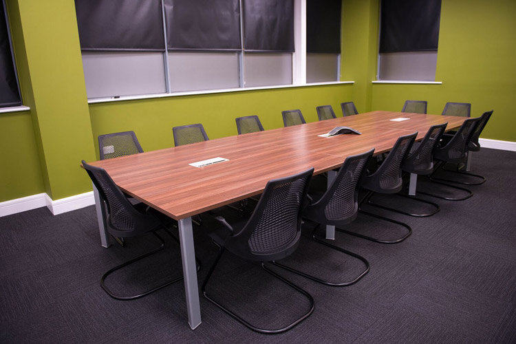 Amazon Project Phase 2 Boardroom & Meeting Room Fitout By Huntoffice ...