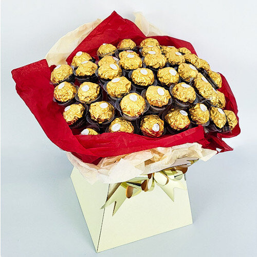 The Ultimate Ferrero Rocher Chocolate Bouquet - Hunt Office Ireland