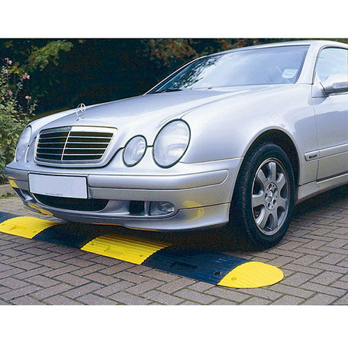 Speed Ramp Yellow Ramp Section 362102 - Hunt Office Ireland